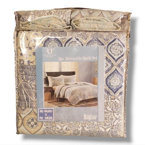 Bedding | Mayfair Quilt Set Queen Size 3 Pc Reversible | Poshmark